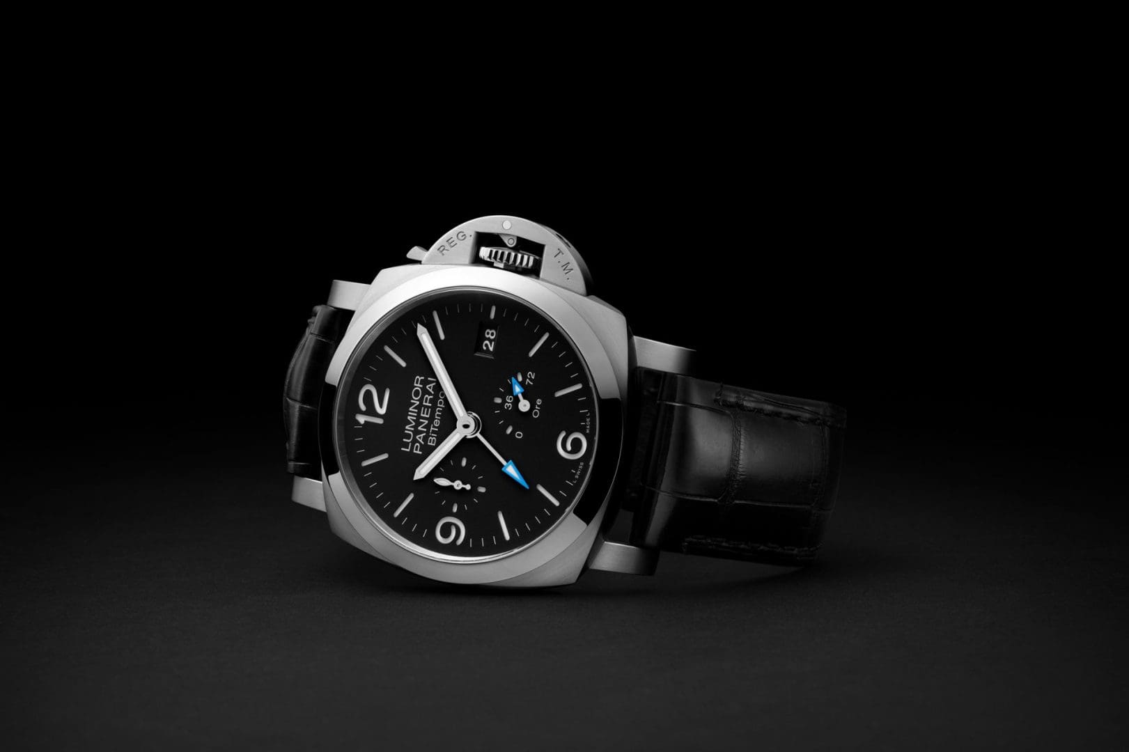 Meet The Luminor BiTempo M2 Magazine